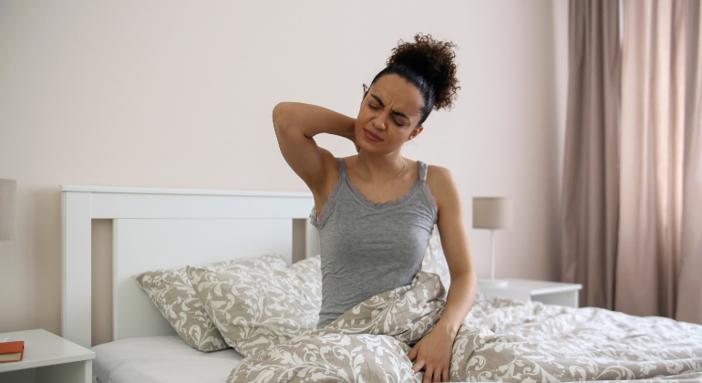 Morning Neck Pain: Discover Causes, Remedies, and Stiffness Relief ...